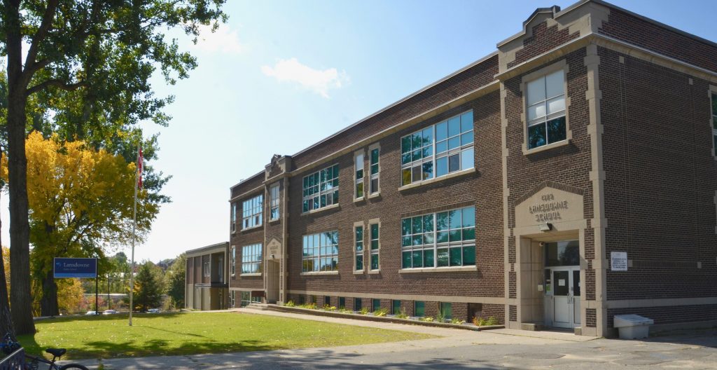 Lansdowne Public School,Homestay and Custodianship for student